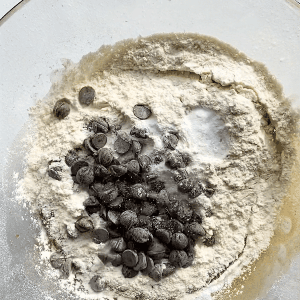 Famous Amos Cookies - Bake When It Rains
