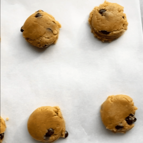 Famous Amos Cookies - Bake When It Rains